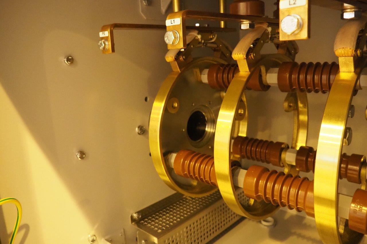 Expedition of motorized cable reels for the mining industry | SLT ...