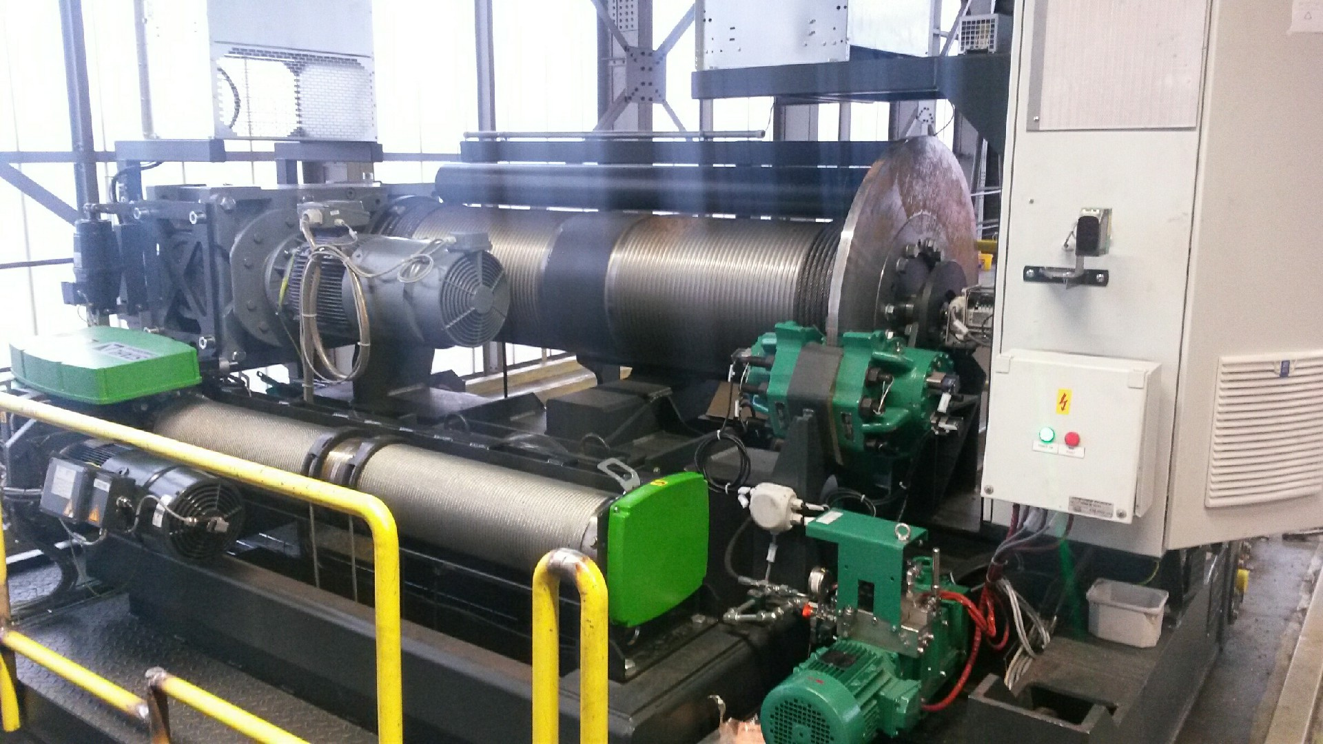 Auxiliary lift located on a special winch | SLT components s.r.o.