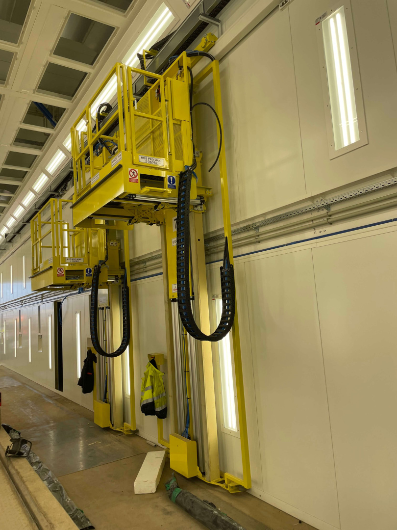 Energy supply for painting platform | SLT components s.r.o.