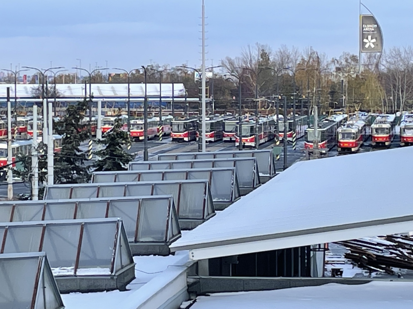 Monorail designed for paint shop maintenance | SLT components s.r.o.