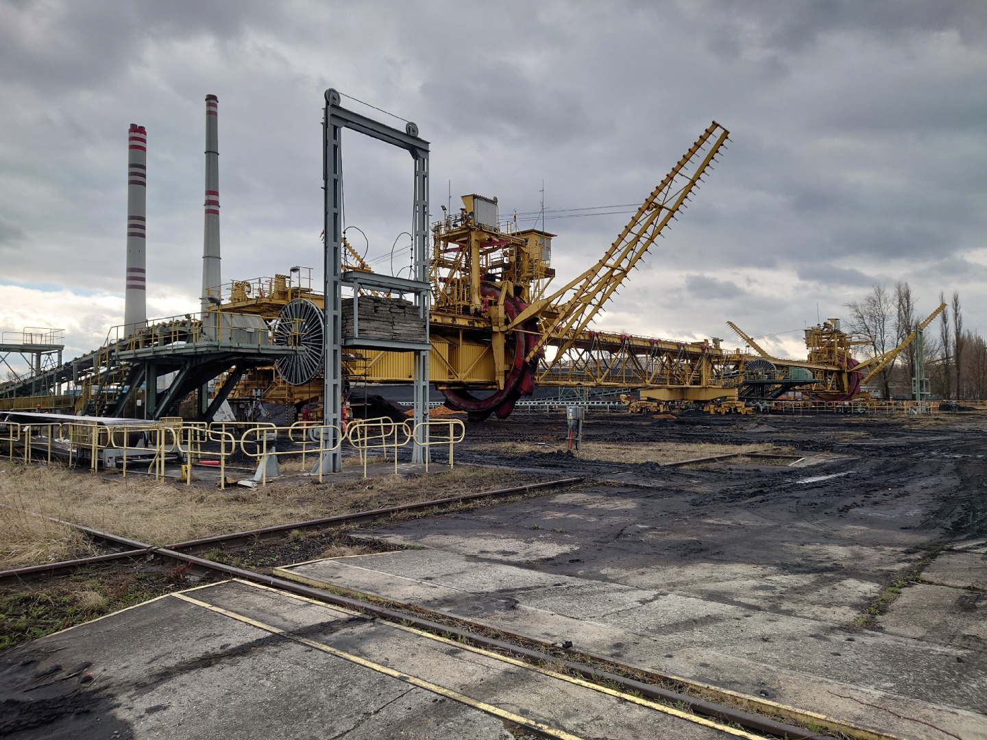 Repair of the motorized cable reel placed on stacker / reclaimer | SLT ...